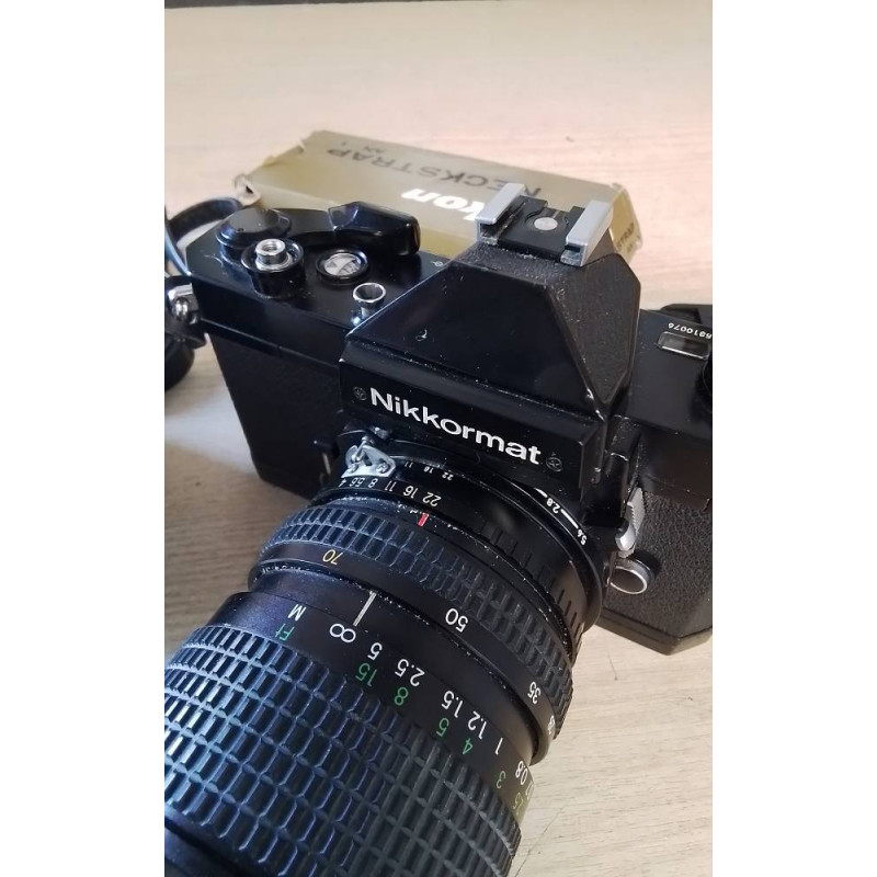 APPAREIL PHOTO NIKKORMAT.OBJ28X70+50MM.FLASH